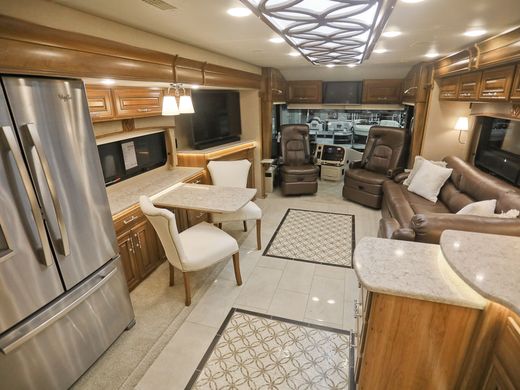 Por dentro dos motorhomes de luxo - Guia Estilo Masculino